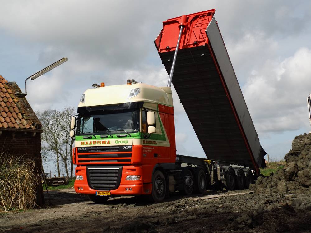 Haarsma Groep - Uw partner in grond-, weg-, water- en betonbouw
